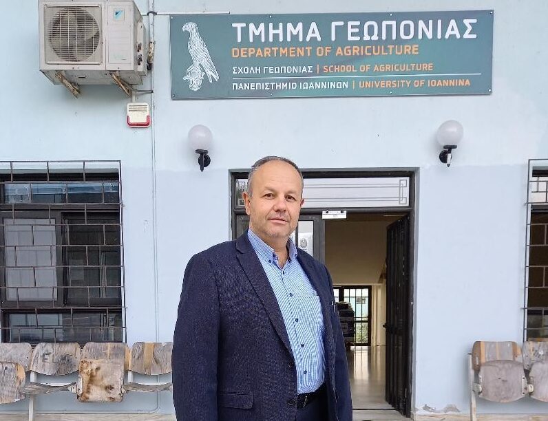 Ο Αντιπεριφερειάρχης Αγροτικής Ανάπτυξης Δυτικής Μακεδονίας Λάμπρος ...