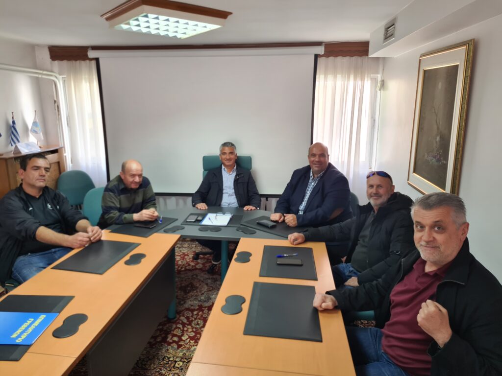 ΕΠΙΣΚΕΨΗ ΤΥΟΥ ΓΙΑΝΝΗ ΓΙΑΤΣΙΟΥ ΣΤΟ ΕΠΙΜΕΛΗΤΗΡΙΟ ΚΑΙ ΤΟ ΧΙΟΝΟΔΡΟΜΙΚΟ ...