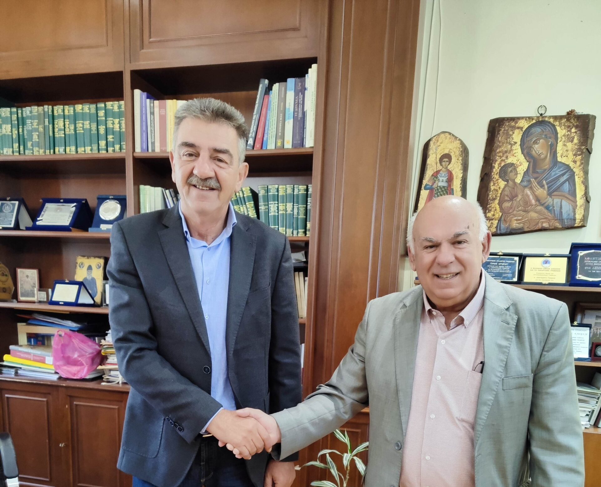 Συνάντηση Κυριάκου Ταταρίδη με τον Δήμαρχο Γρεβενών, Γιώργο Δασταμάνη ...